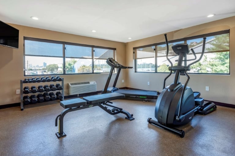 Edgewater Hotel Photo Gallery | Comfort Inn Edgewater